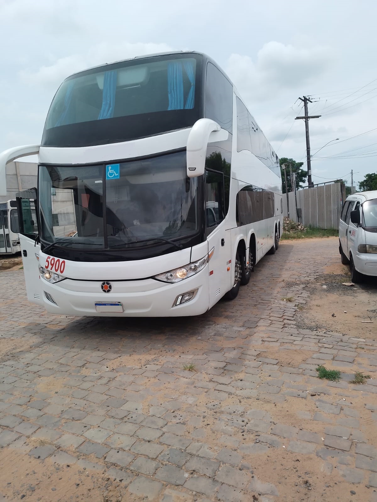 PARADISO G7 1800 DD ANO 2014/2014 | VOLVO B450R 8X2 | 55 LUGARES MISTOS | PortalBus - Sua ...